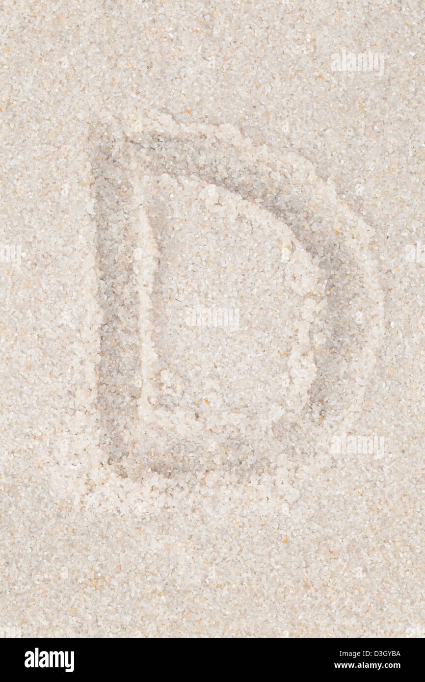 Alphabet writing on the sand - Letter D Stock Photo - Alamy