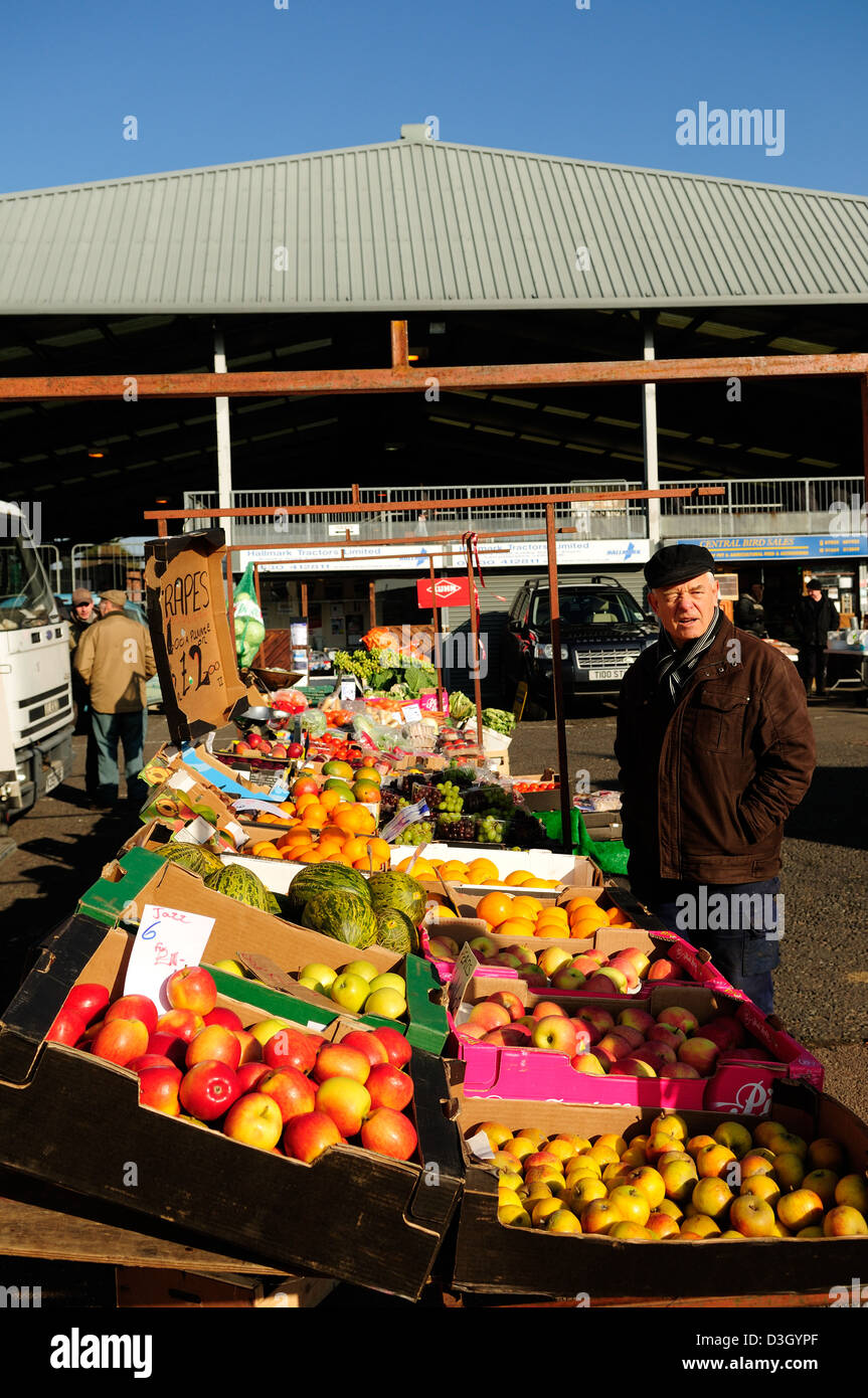 Tuesday fresh market hi-res stock photography and images - Alamy