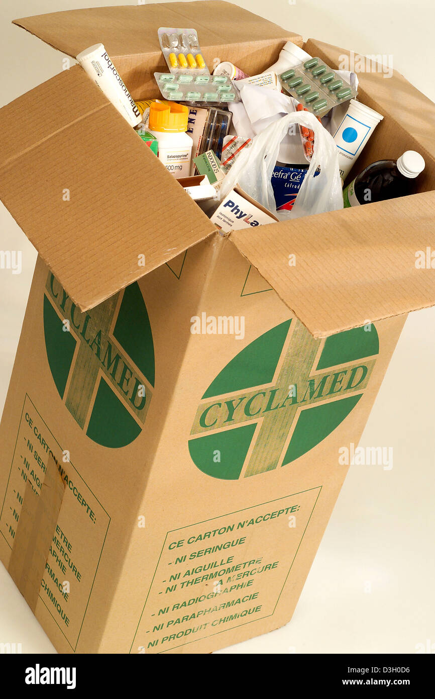 RECYCLING MEDICAL REFUSE Stock Photo - Alamy