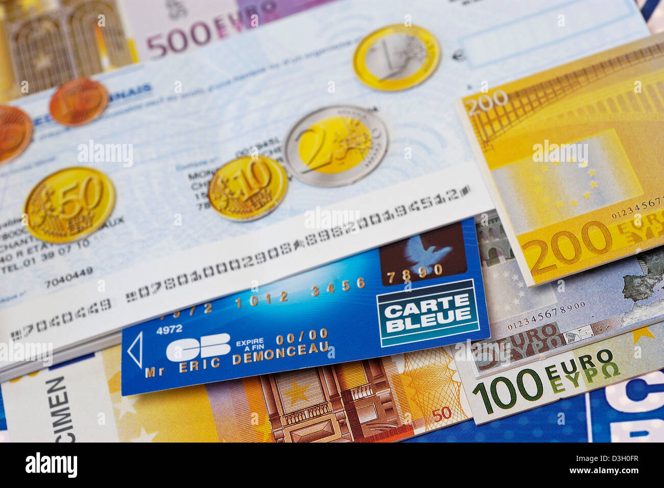 Miscellaneous paper hi-res stock photography and images - Alamy