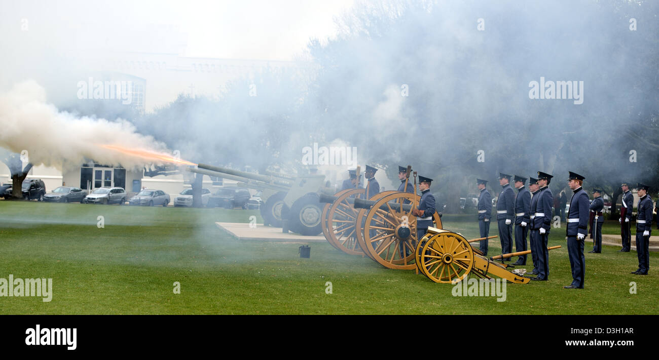 Cannon salute at parade Stock Photo - Alamy