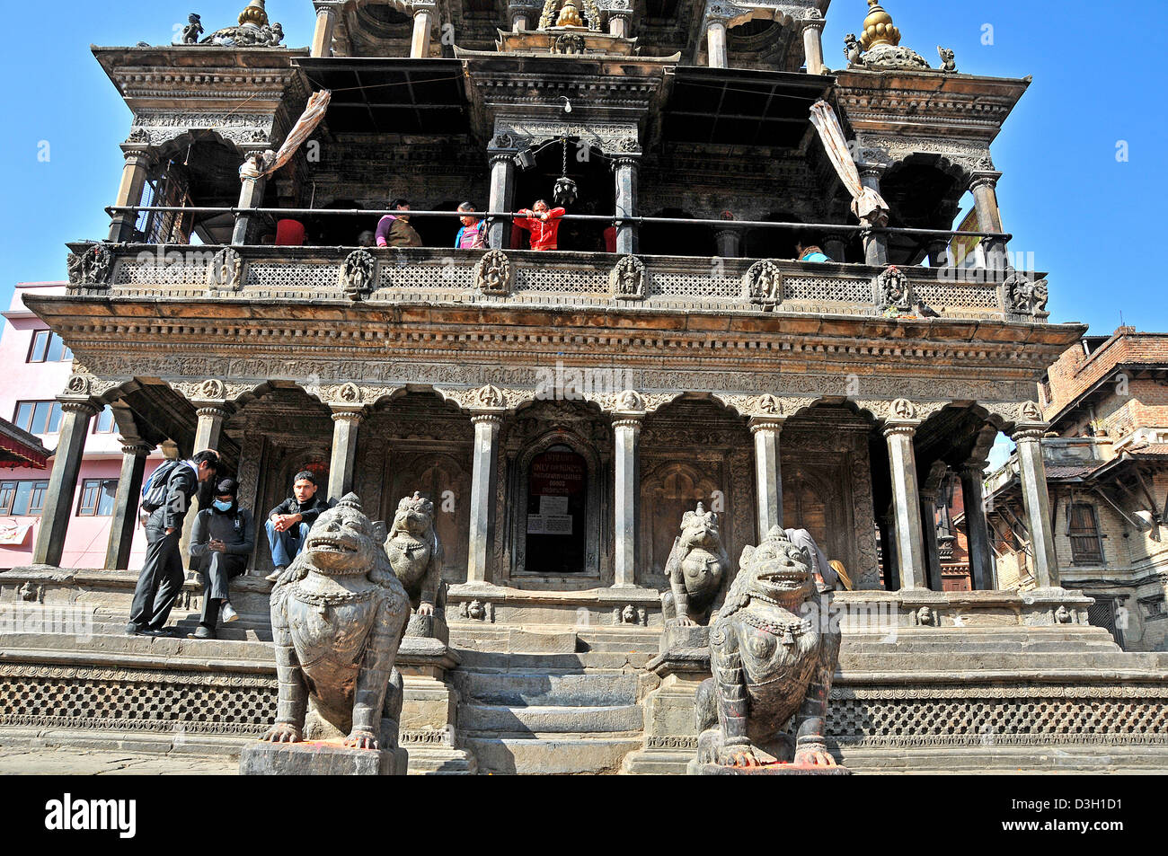 Krishna Mandir temple, Durbar square, Patan, Nepal Stock Photo - Alamy