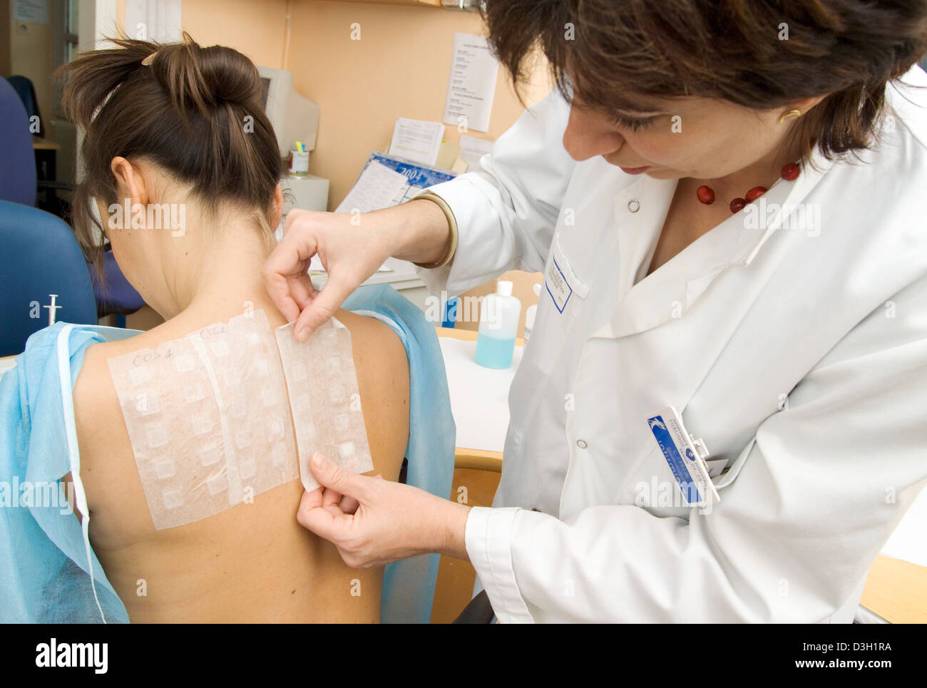 ALLERGY TEST, WOMAN Stock Photo - Alamy