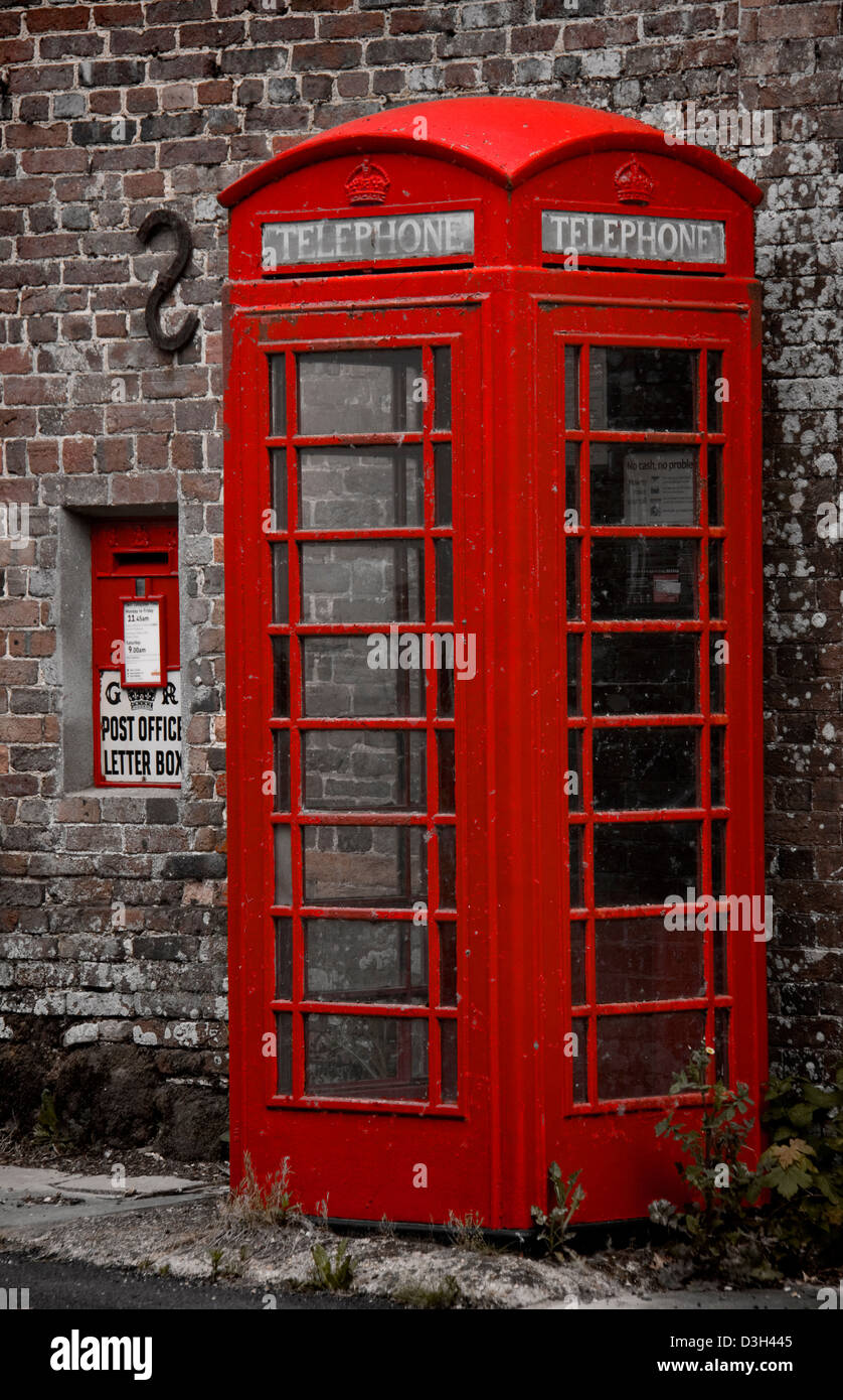 Telephone Box & Post Box Stock Photo - Alamy