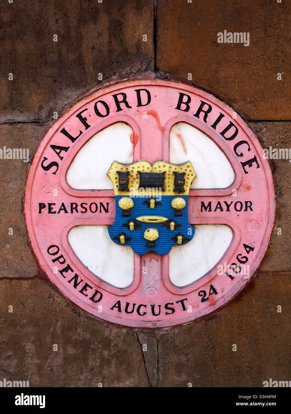 Close up logo bridge hi-res stock photography and images - Alamy