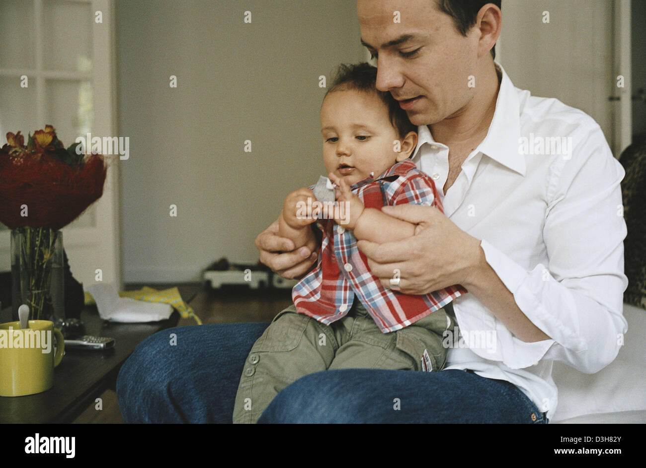 FATHER & INFANT Stock Photo - Alamy