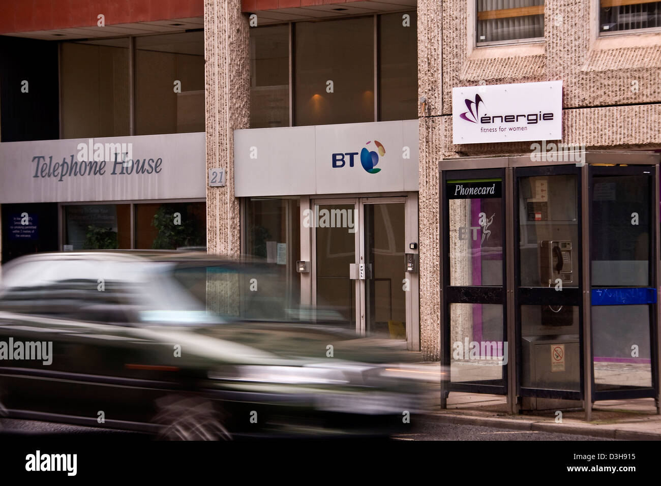 Office building scotland dundee High Resolution Stock Photography and ...