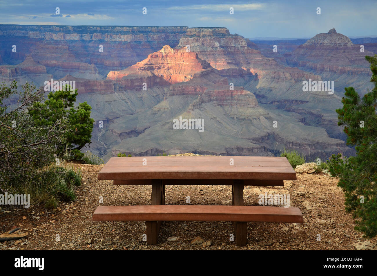 Shoshone Point offers a breathtaking view of the Grand Canyon ...