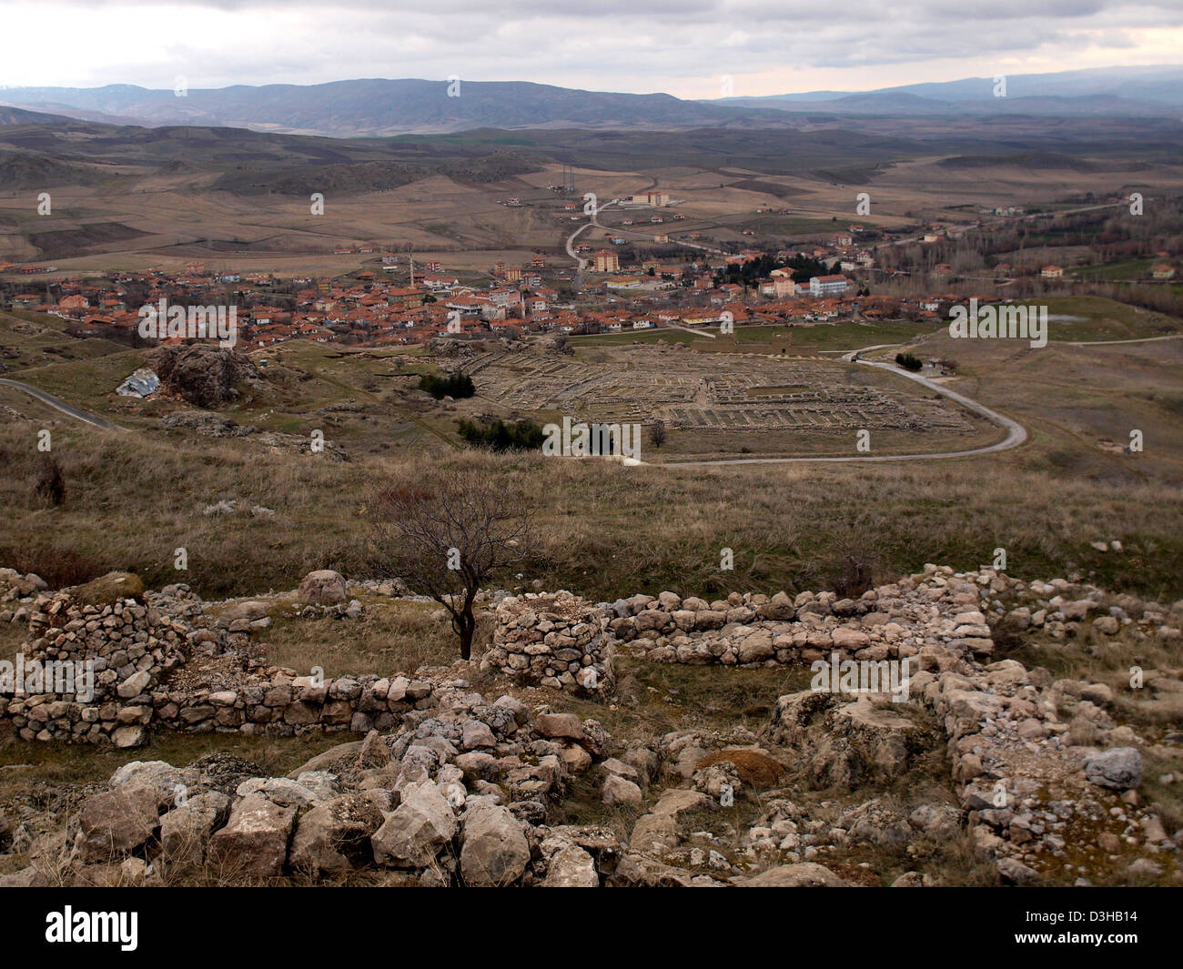 Ruins of Hattusa (Hattuşaş), capital of the late Bronze Age Hittite ...