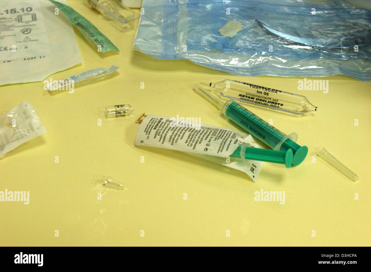 Anaesthesia apparatus hi-res stock photography and images - Alamy