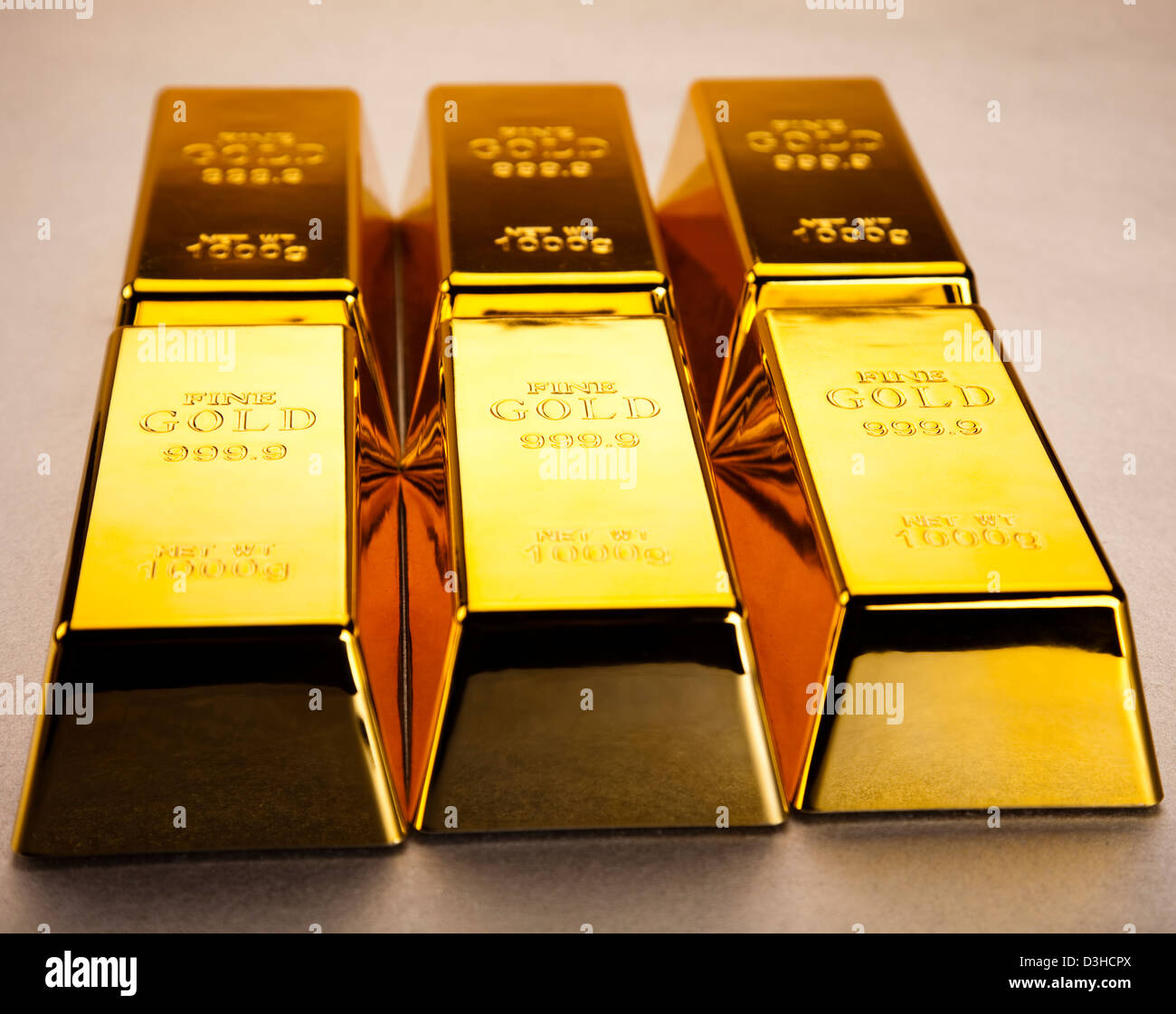 Stacked gold bars treasure hi-res stock photography and images - Alamy
