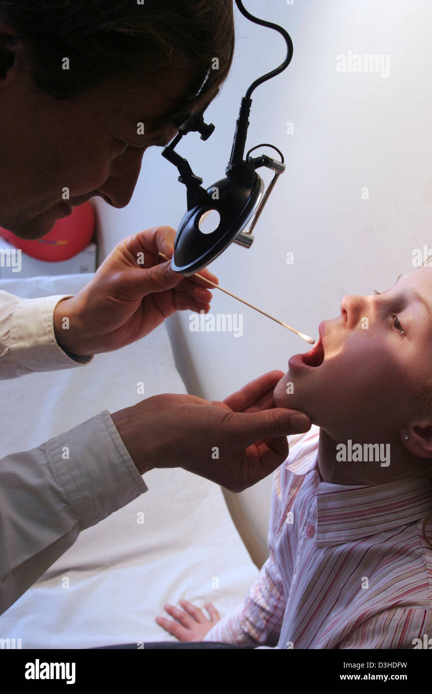 Child throat swab hi-res stock photography and images - Alamy
