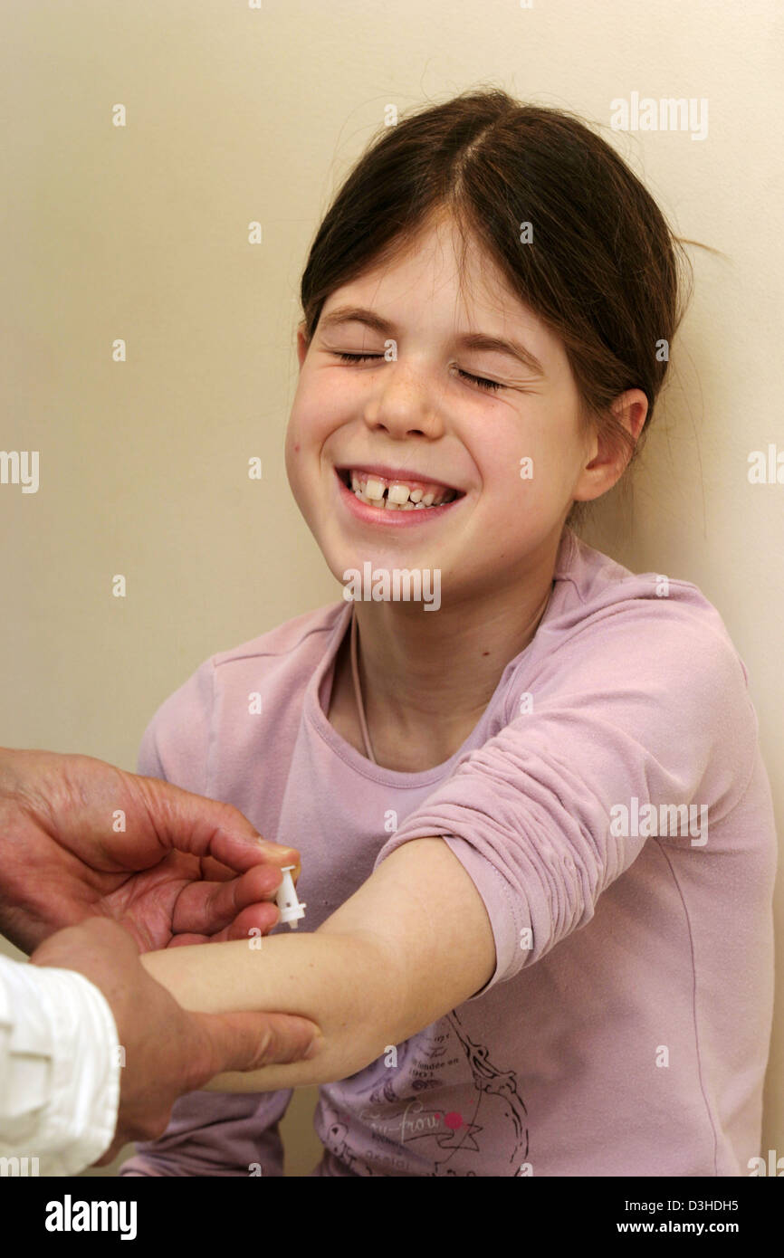 TUBERCULIN SKIN TEST Stock Photo - Alamy