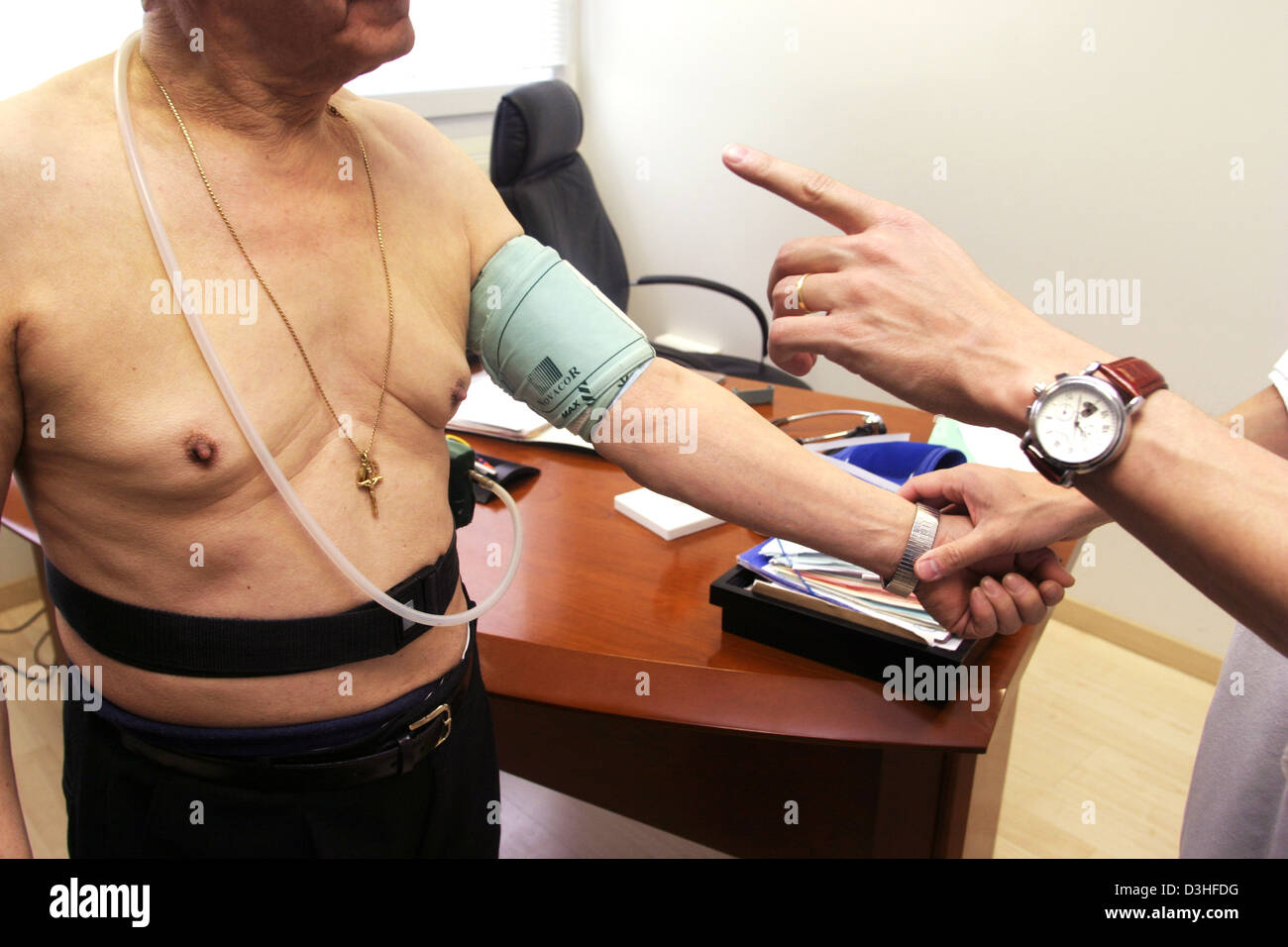 ABP MONITORING FOR ELDERLY Stock Photo - Alamy