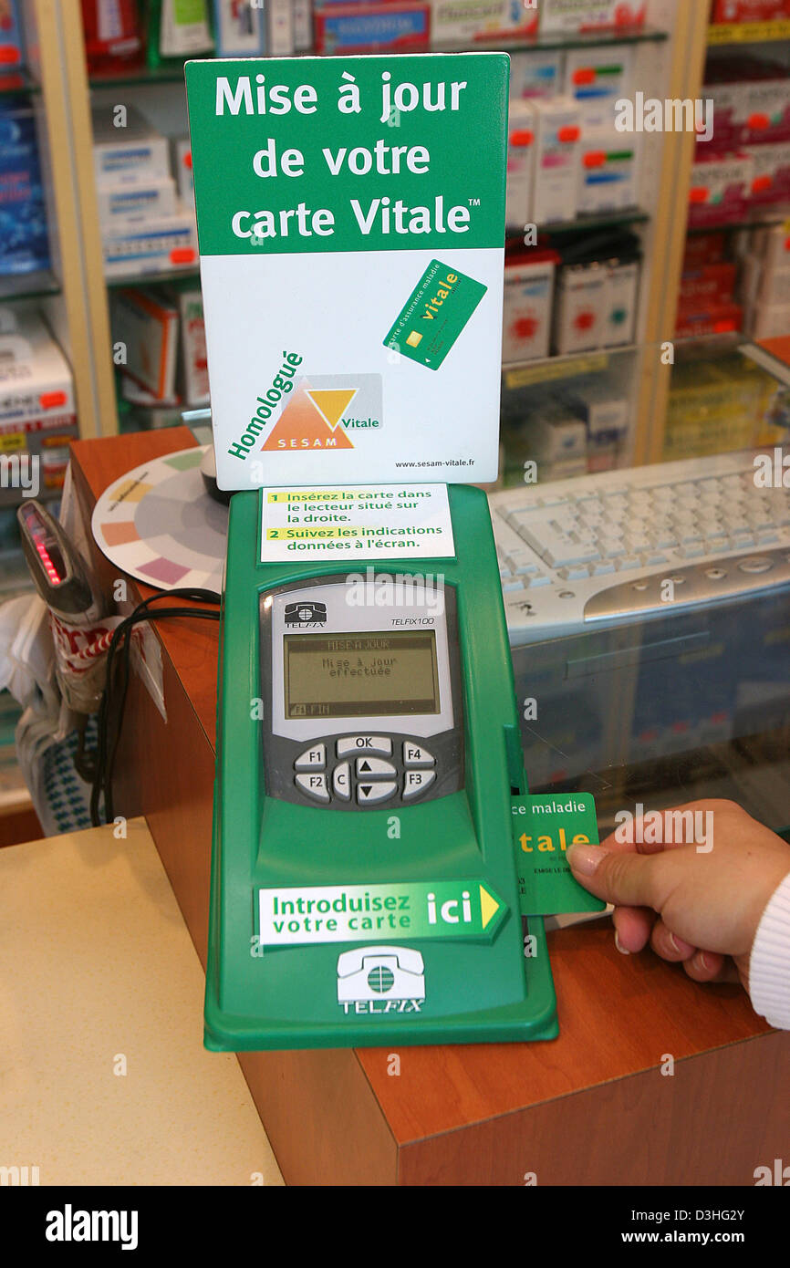 NAT'L HEALTH SERVICE CARD Stock Photo - Alamy