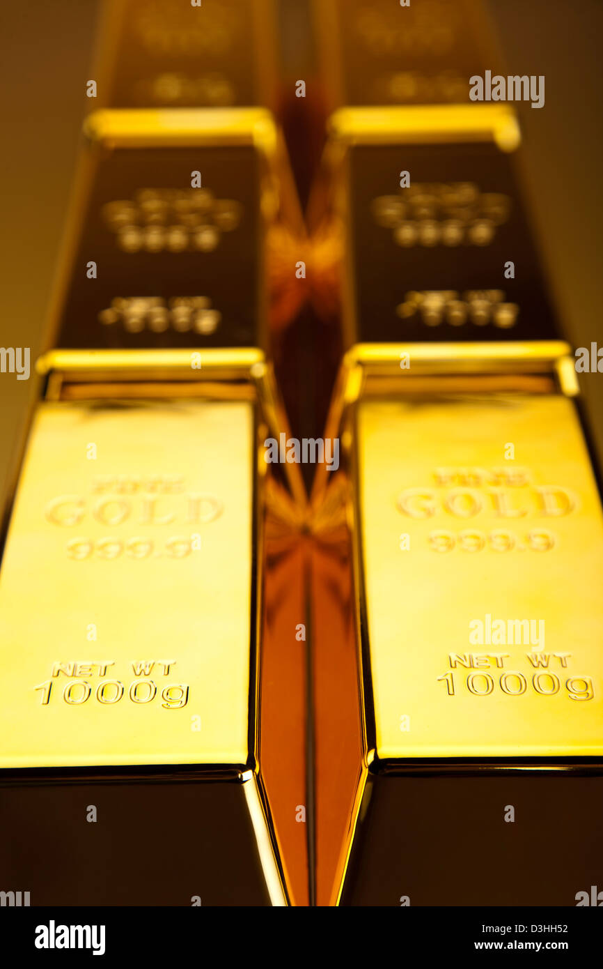 Gold bars background Stock Photo - Alamy