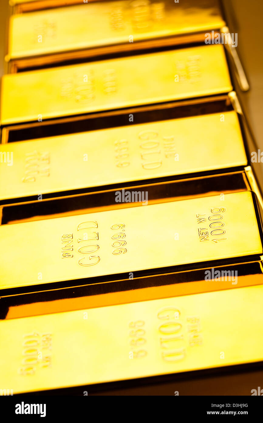 Stack of gold bars Stock Photo - Alamy