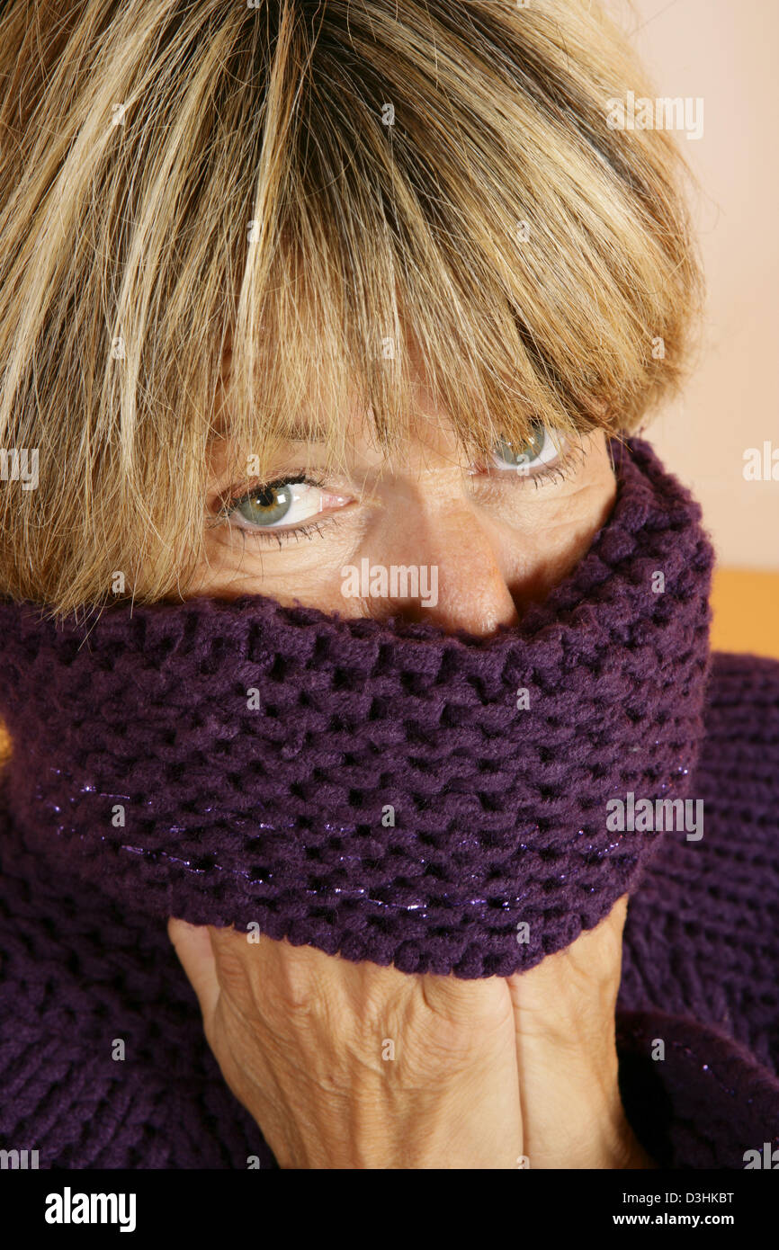 COLD, ELDERLY PERSON Stock Photo - Alamy