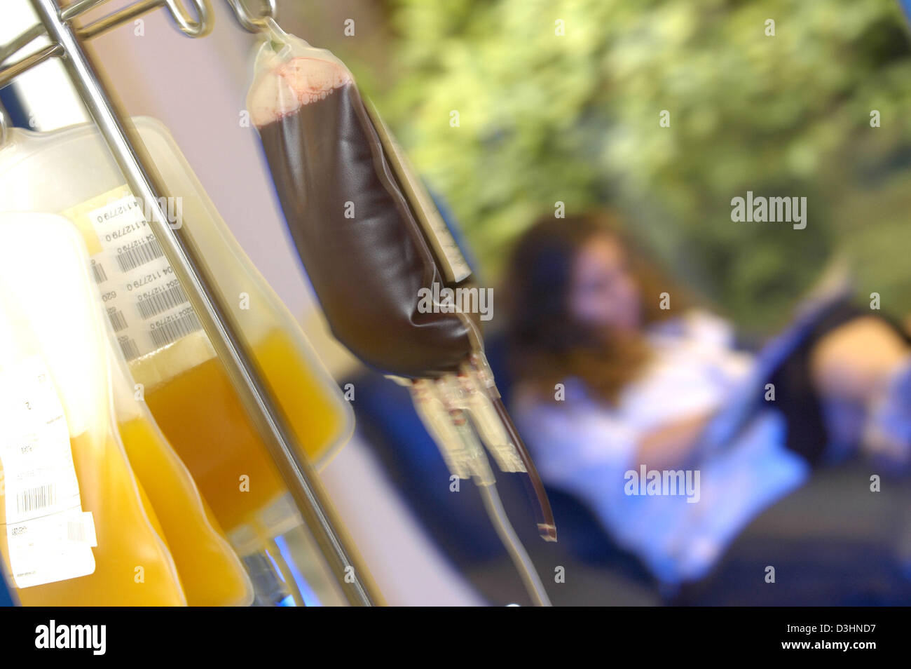 Blood platelet bags hi-res stock photography and images - Alamy