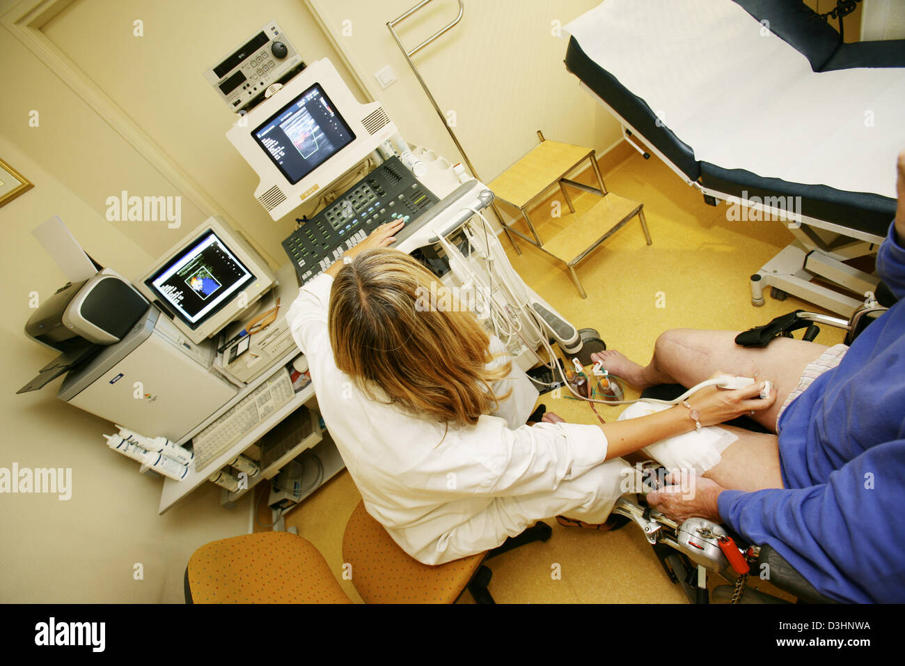 DOPPLER TEST OF A VEIN Stock Photo - Alamy