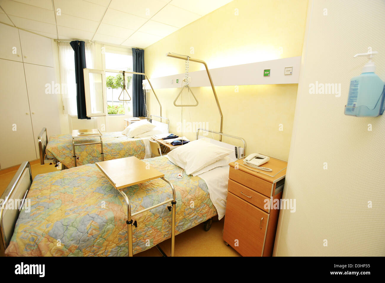 INTERIOR OF A HOSPITAL Stock Photo - Alamy