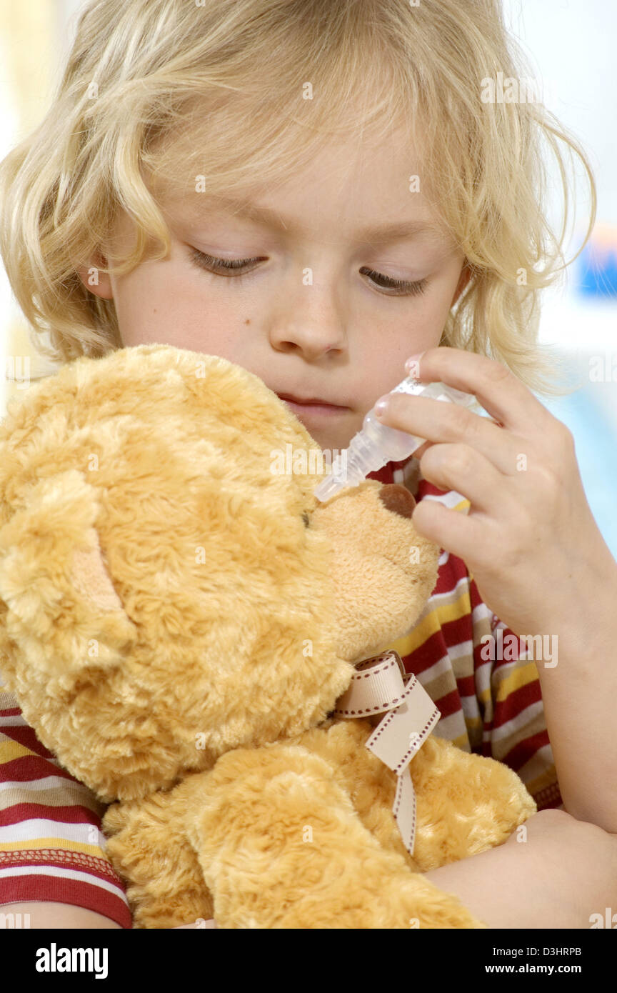 Collyrium hi-res stock photography and images - Alamy