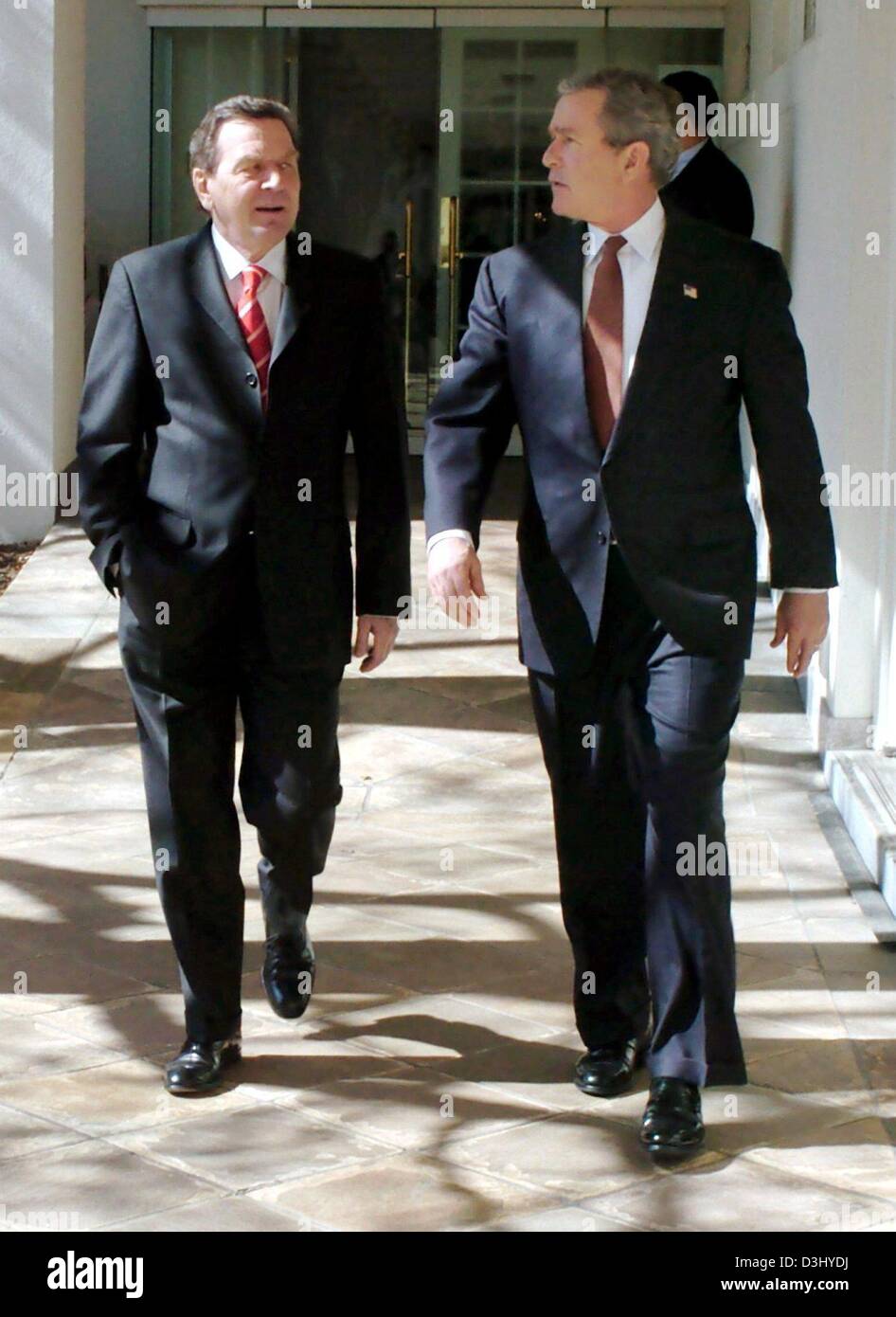 United president george bush smile hi-res stock photography and images ...