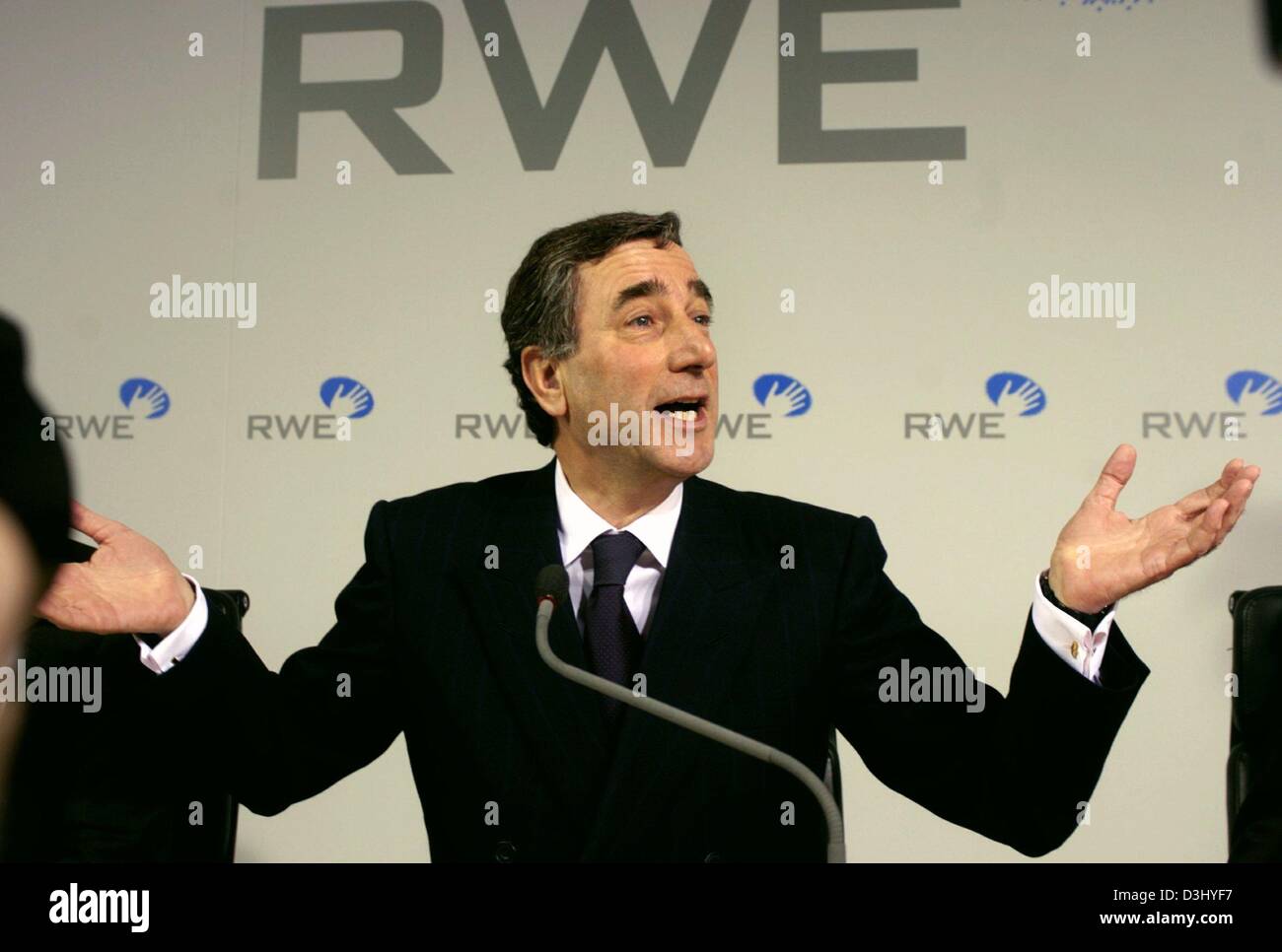 German energy supplier rwe hi-res stock photography and images - Alamy