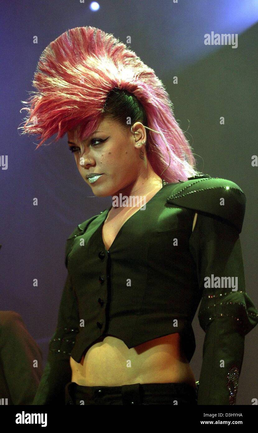Pink Singer Mohawk