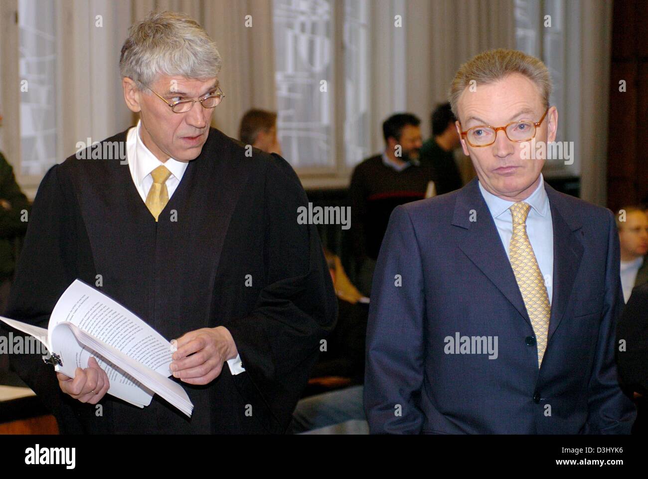 Mannesmann ceo klaus esser on hi-res stock photography and images - Alamy