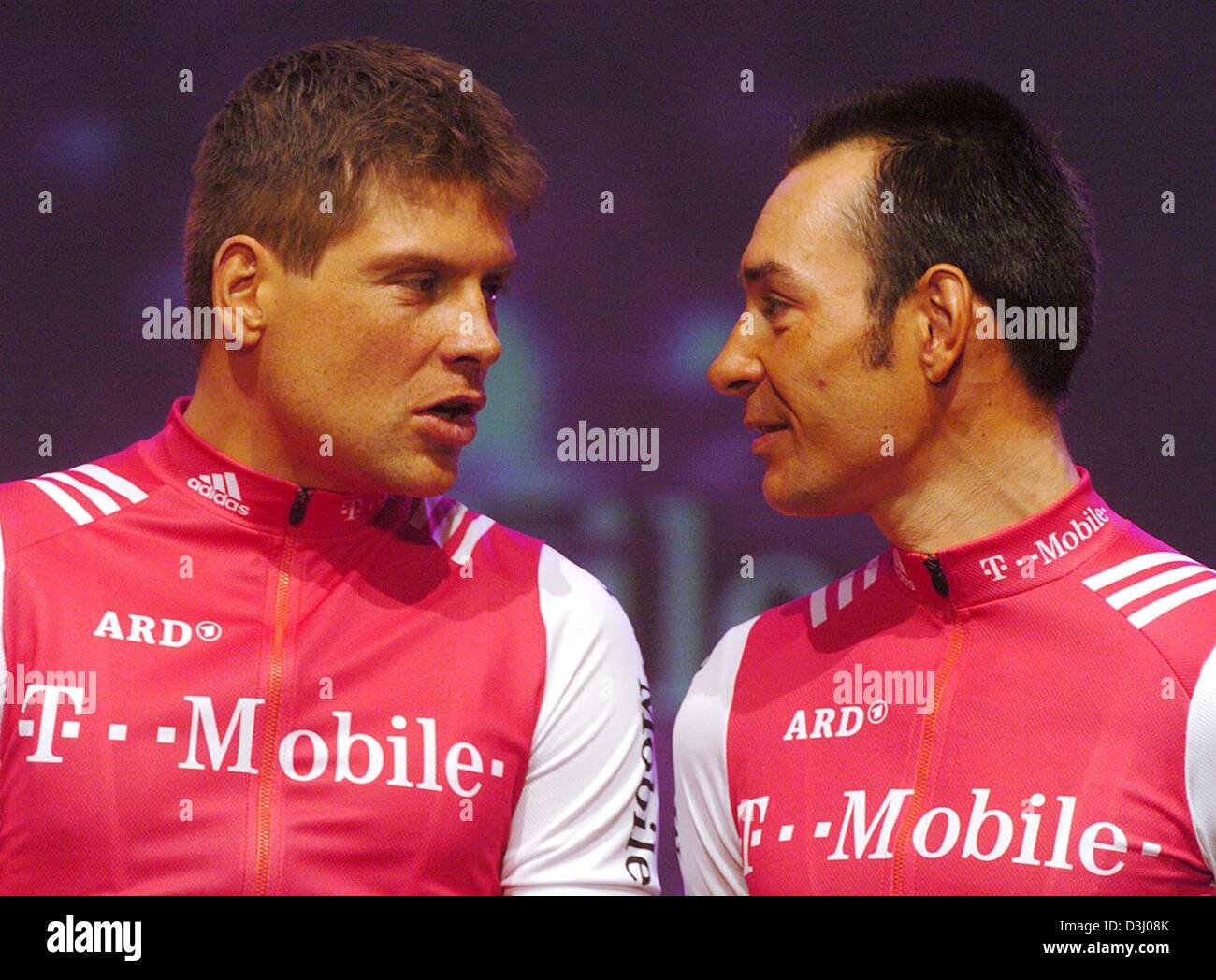 German jan ullrich t mobile team hi-res stock photography and images ...