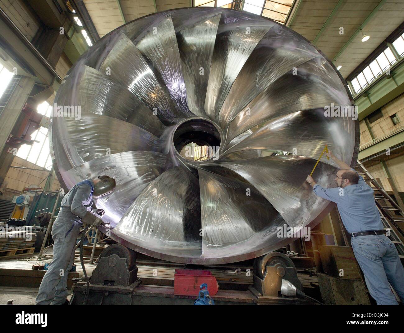 Voith hi-res stock photography and images - Alamy
