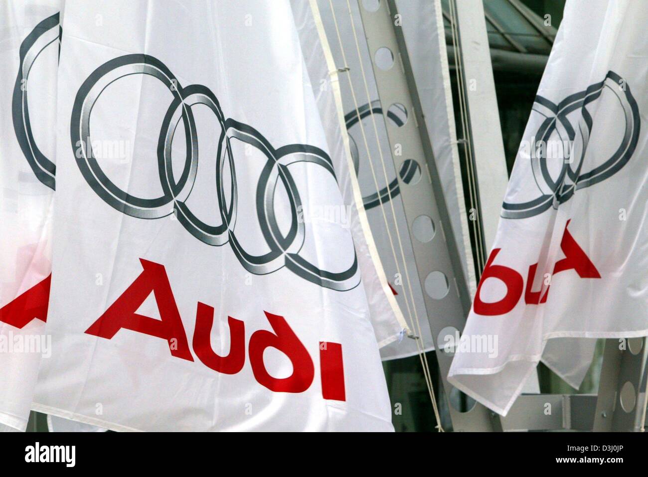 Audi signs hi-res stock photography and images - Alamy