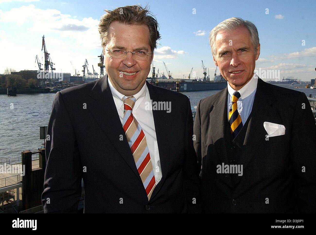 (dpa) - The Chairmen of the ferry line TT-Line Hanns Heinrich Conzen (L ...