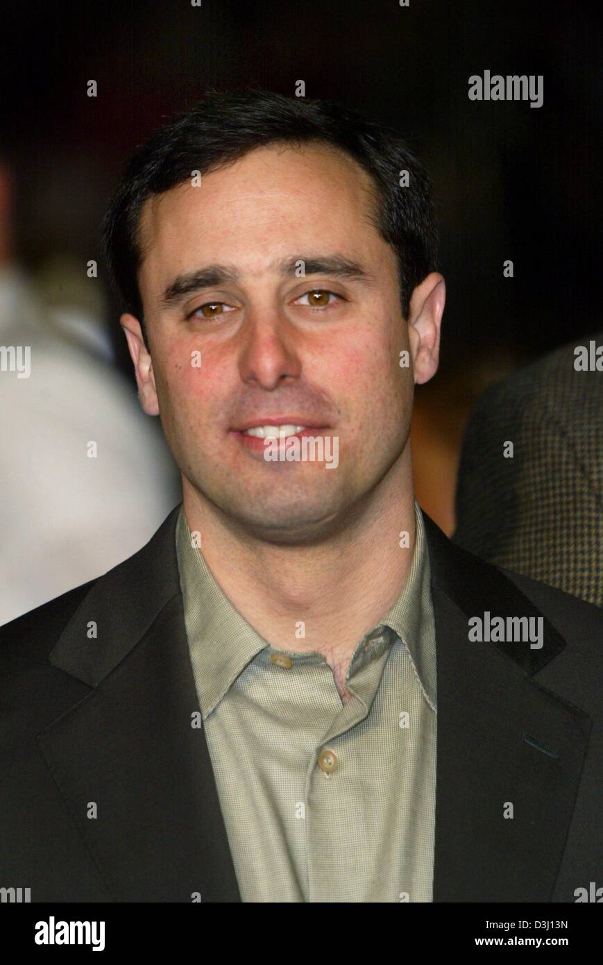 (dpa) - US film director Jeff Schaffer arrives to the premiere of his ...