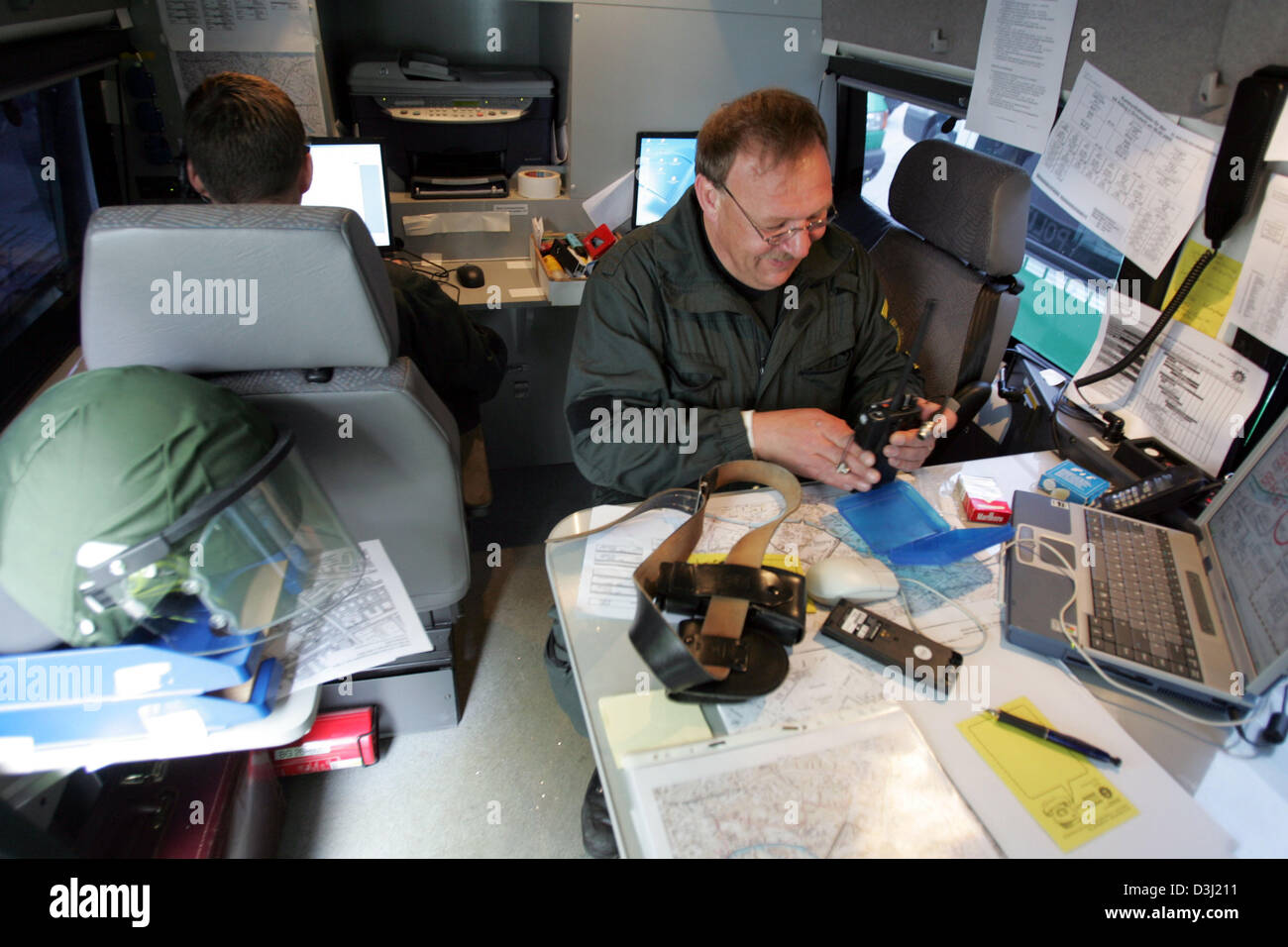 Police operations room hi-res stock photography and images - Alamy