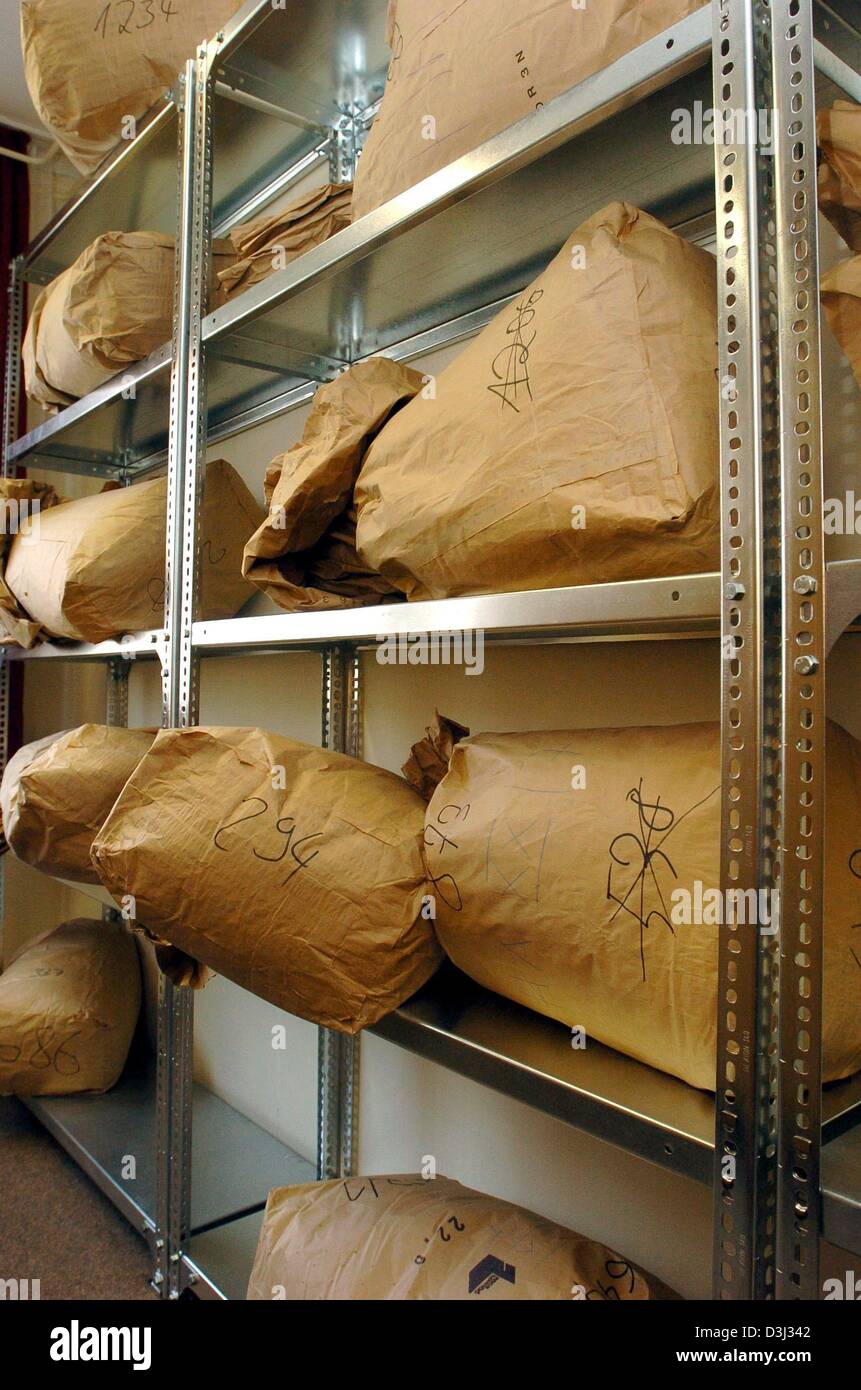 Stasi documents hi-res stock photography and images - Alamy