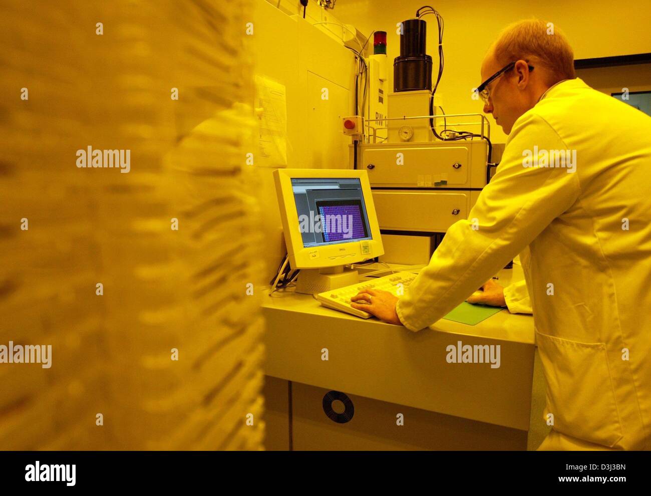 Bayer cropscience hi-res stock photography and images - Alamy