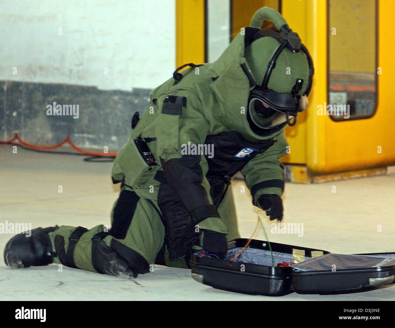 Tsg police hi-res stock photography and images - Alamy