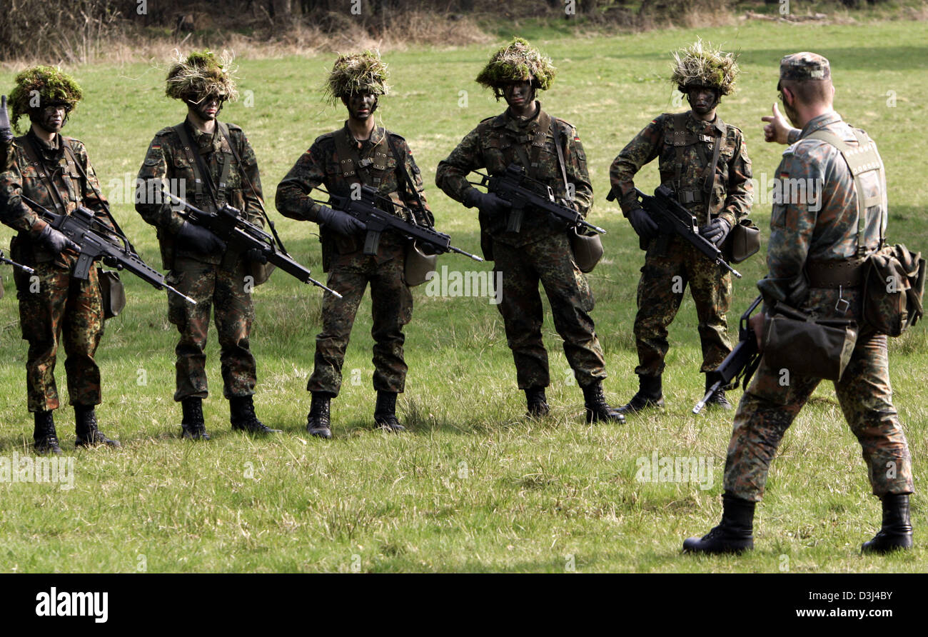 Armoured infantry hi-res stock photography and images - Alamy