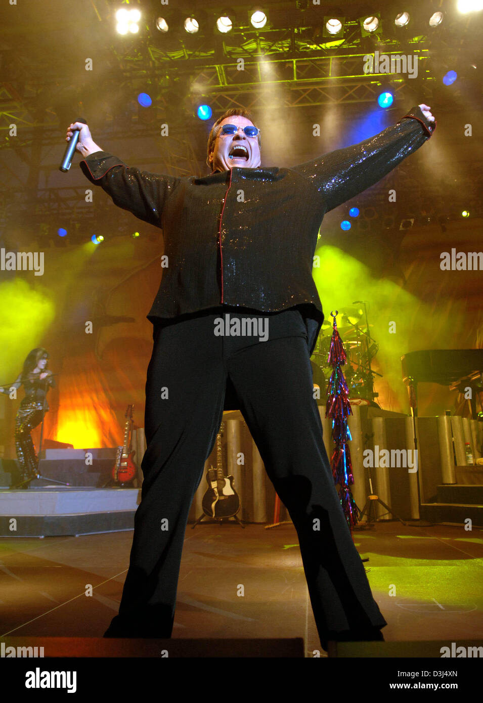 Arts culture entertainment ace music glassses microphone germany hi-res ...