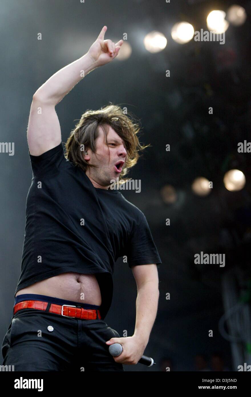 Arts culture entertainment ace music gesture microphone h blockx ...