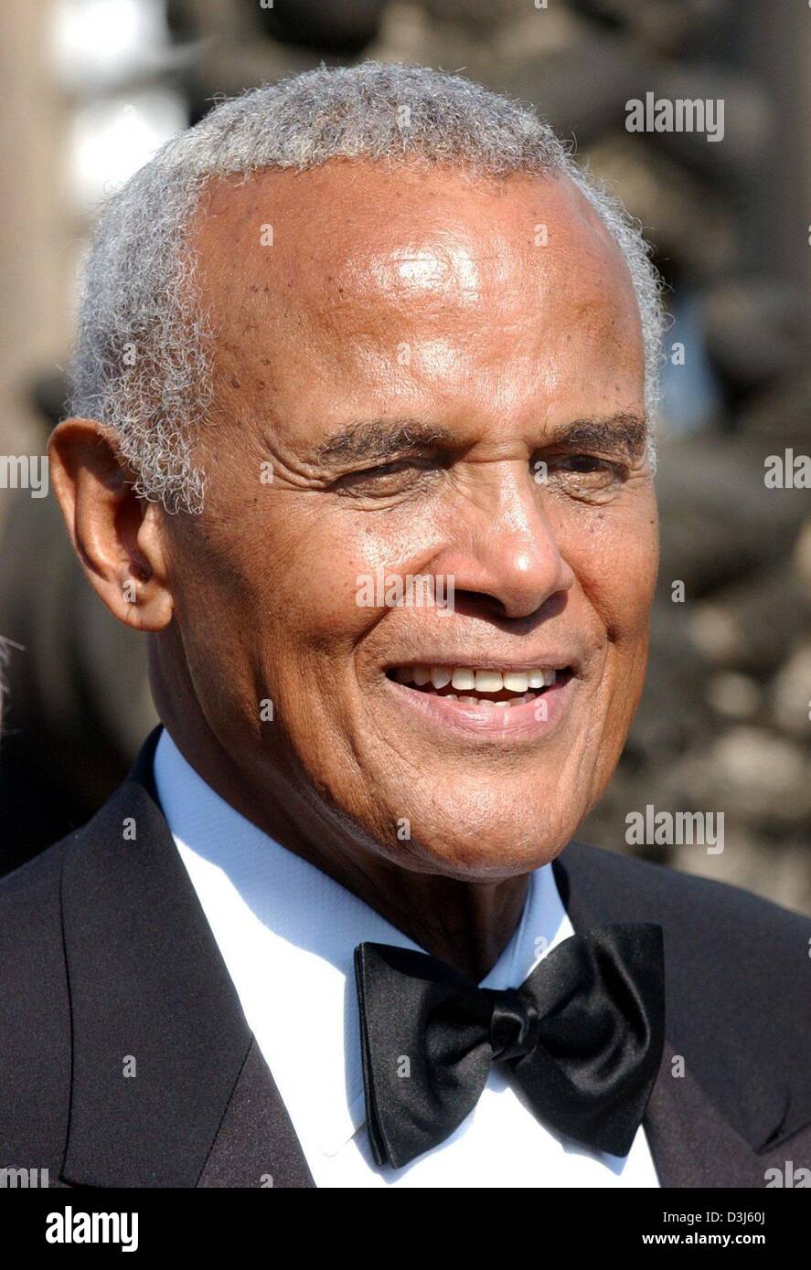 Arts culture entertainment ace music celebrities smiling bow tie ...