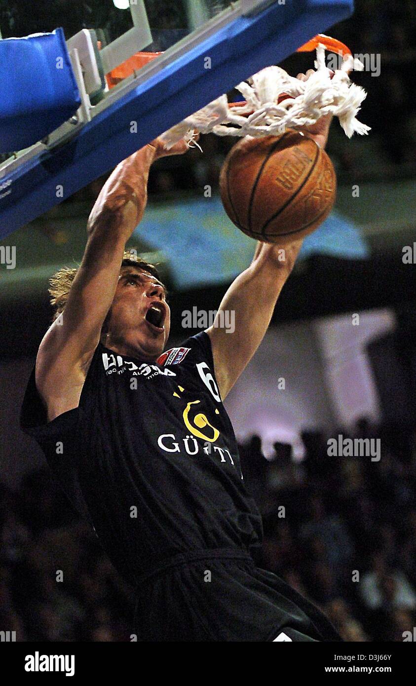 German basketball league hi-res stock photography and images - Alamy