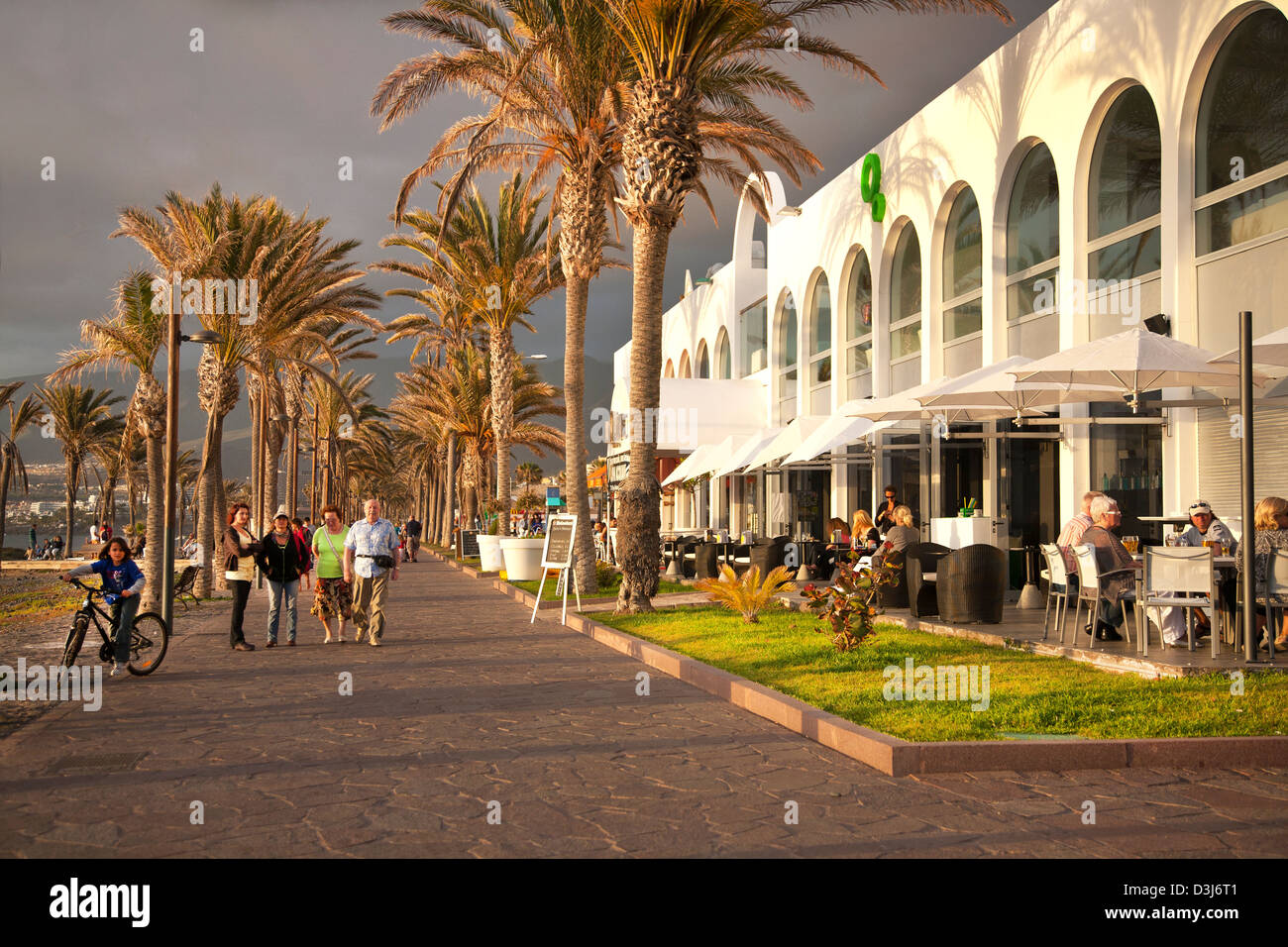 Shops promenade in los cristianos hi-res stock photography and images ...