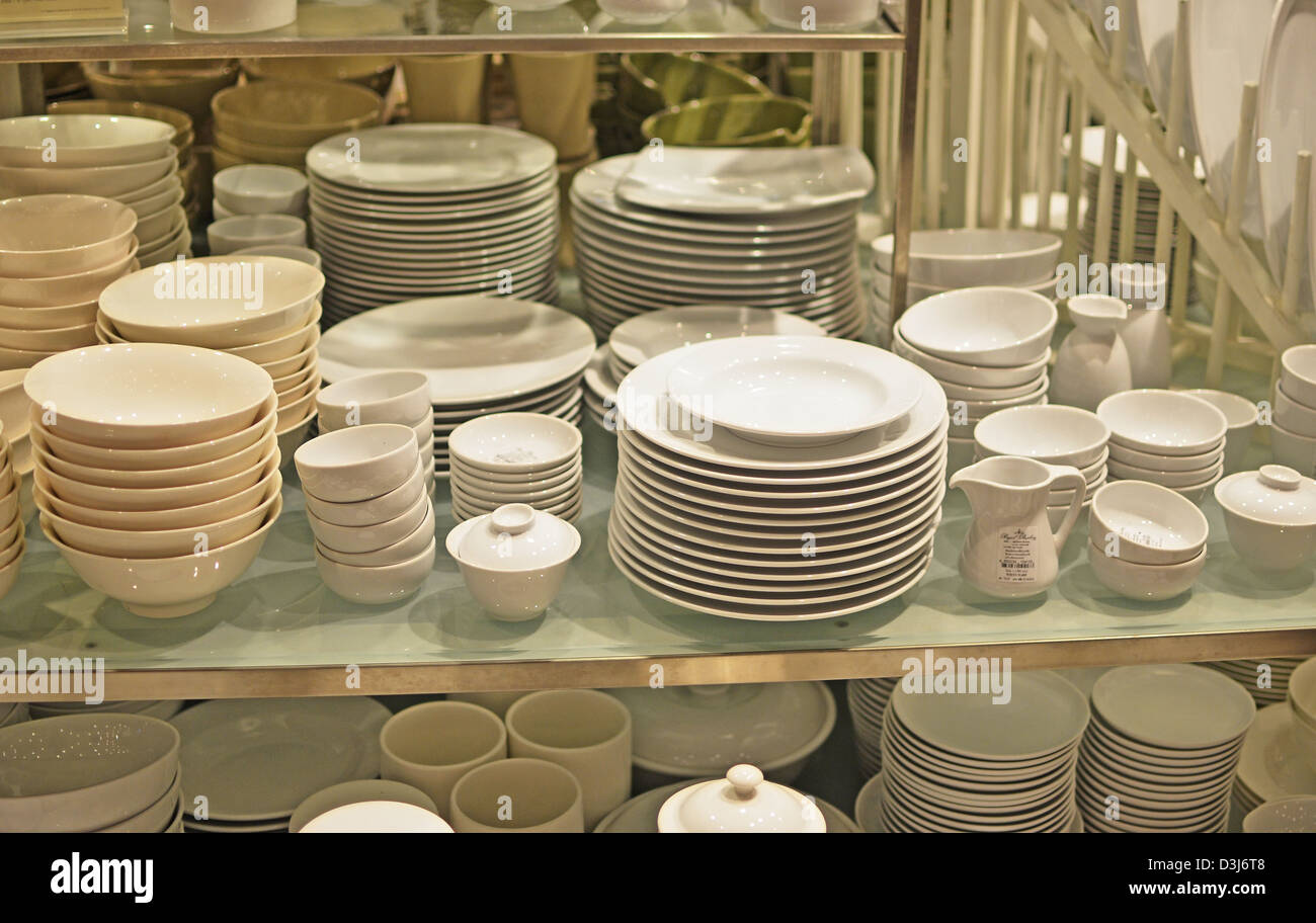 plates in a shop Stock Photo - Alamy