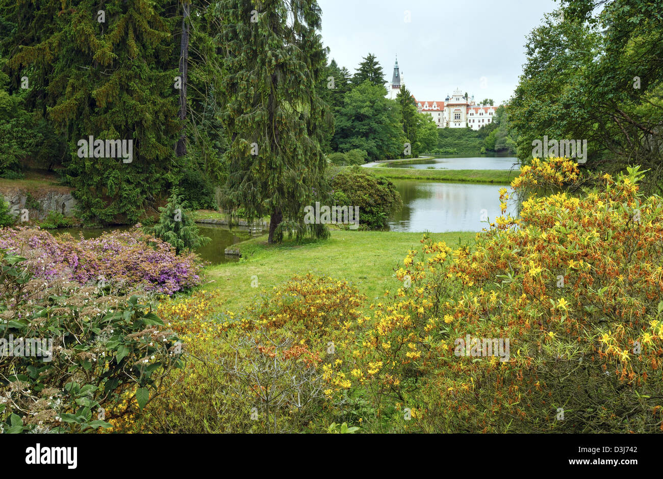 Pruhonice Castle (Prague, Czech) park summer view with lakes and ...
