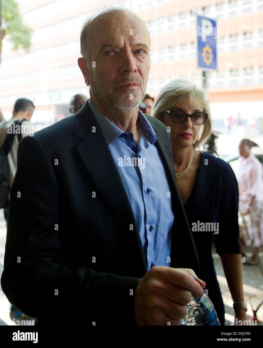 Pretoria, South Africa, 20th Feb 2013. Arnold Pistorius, Oscar ...