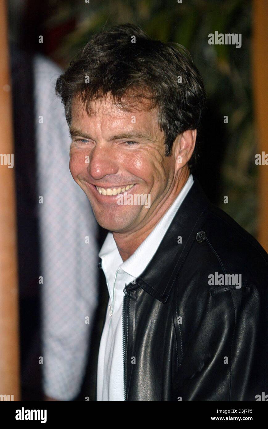 (dpa) - US actor Dennis Quaid smiles as he attends the 57th Cannes Film ...