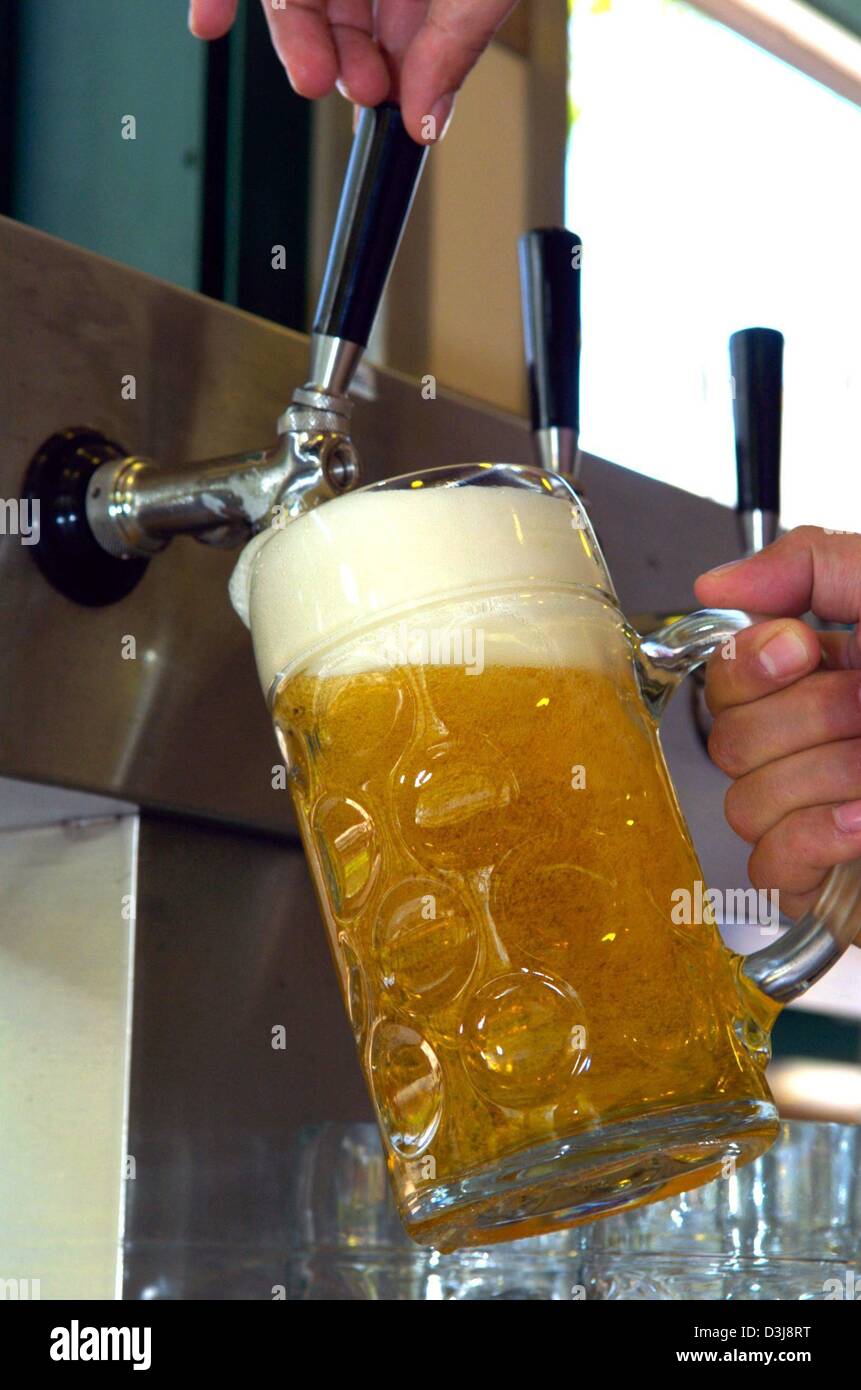 1516 pub hi-res stock photography and images - Alamy